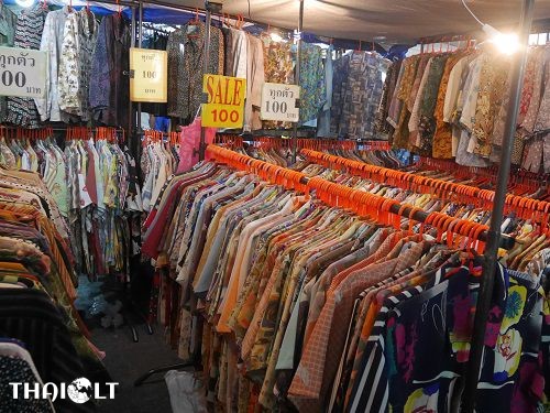 Pratunam Night Market – Shopping in Bangkok at Night | THAI.LT